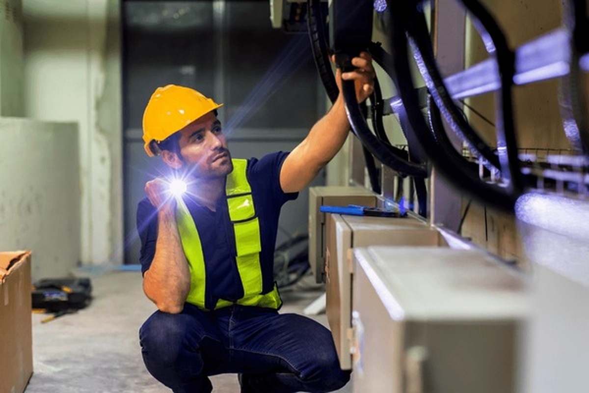 Best Practices in Conducting an Electrical Safety Check